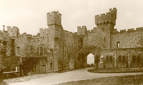 Bayons Manor